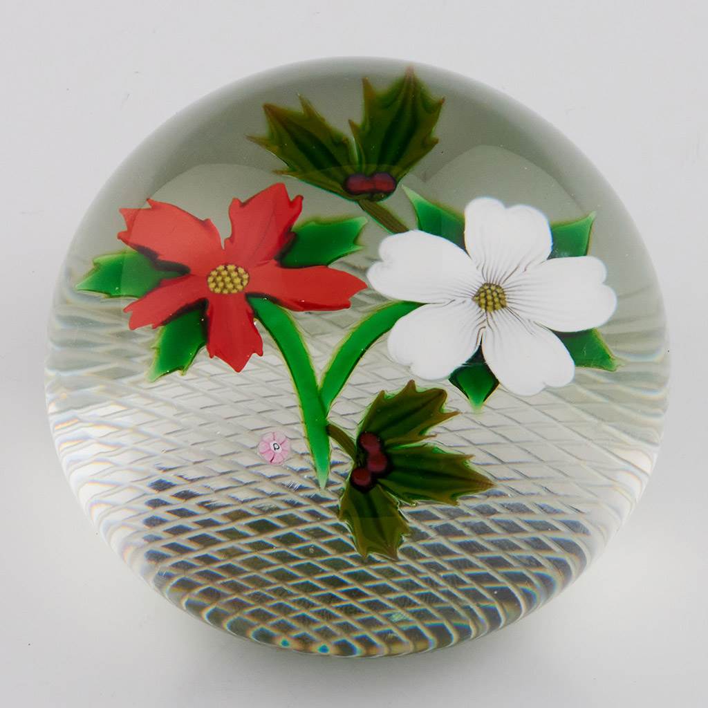 Perthshire Paperweight Christmas Bouquet 1984