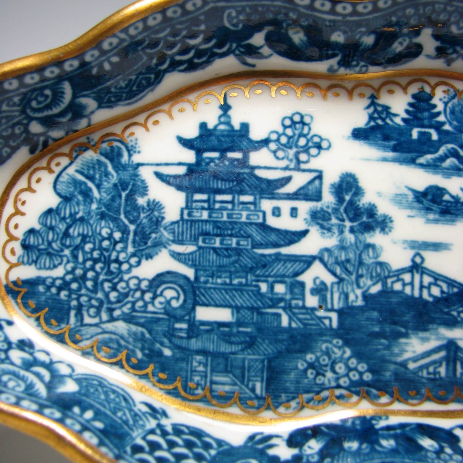Caughley Temple Pattern Porcelain Spoon Tray 1780-85