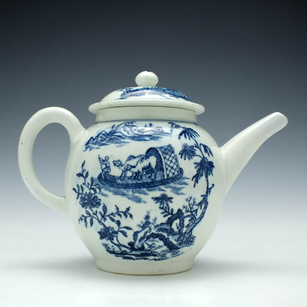 Lowestoft Porcelain Dromedaries On A Raft Pattern Teapot & Cover c1780