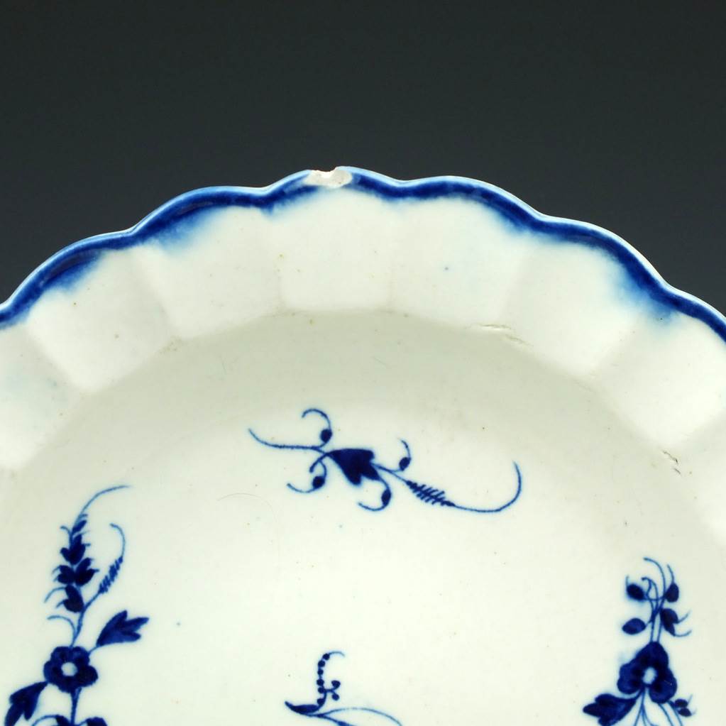 Caughley chantilly Sprigs Pattern Plate c1790