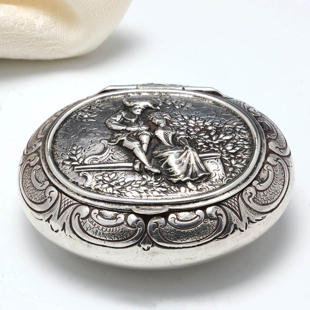 German Silver Snuff Box With Courting Couple c1860