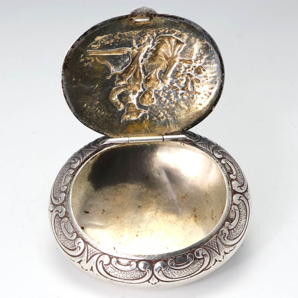 German Silver Snuff Box With Courting Couple c1860