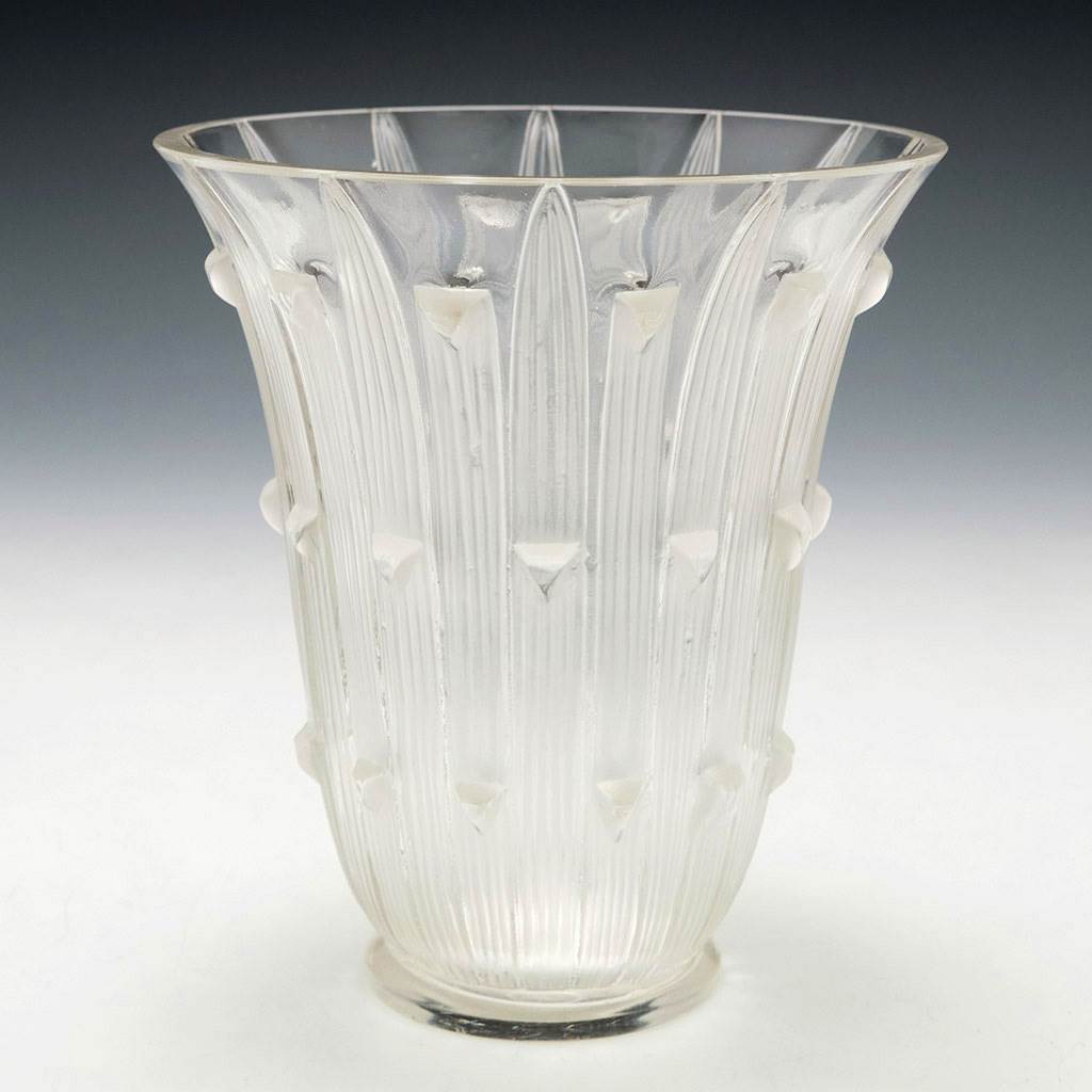 Rene lalique Bellis Vase Marcilhac 1097 Designed 1926