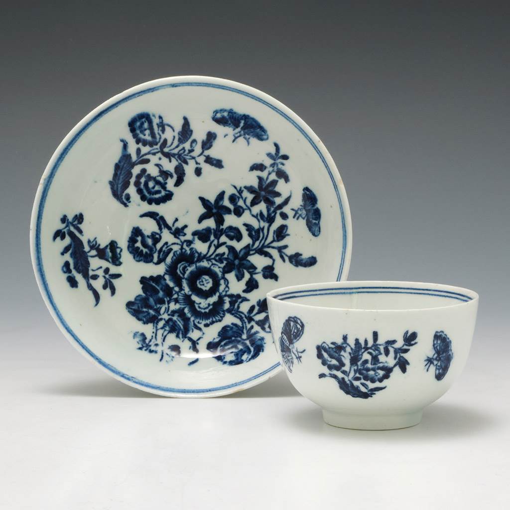 A Lowestoft “Three Flowers Pattern” Tea Bowl and Saucer c1775