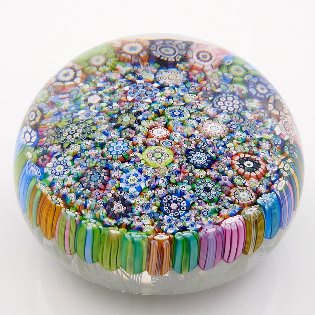 A Perthshire PP19 Scramble Paperweight With Concentric Outer Ring 1988