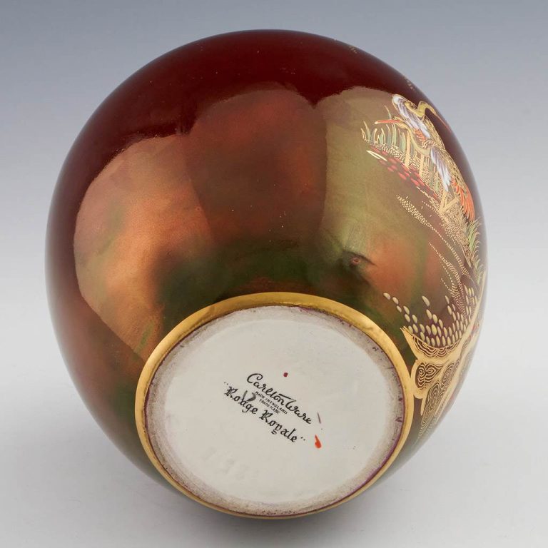 Carlton Ware Rouge Royale Ginger Jar and Cover c1935
