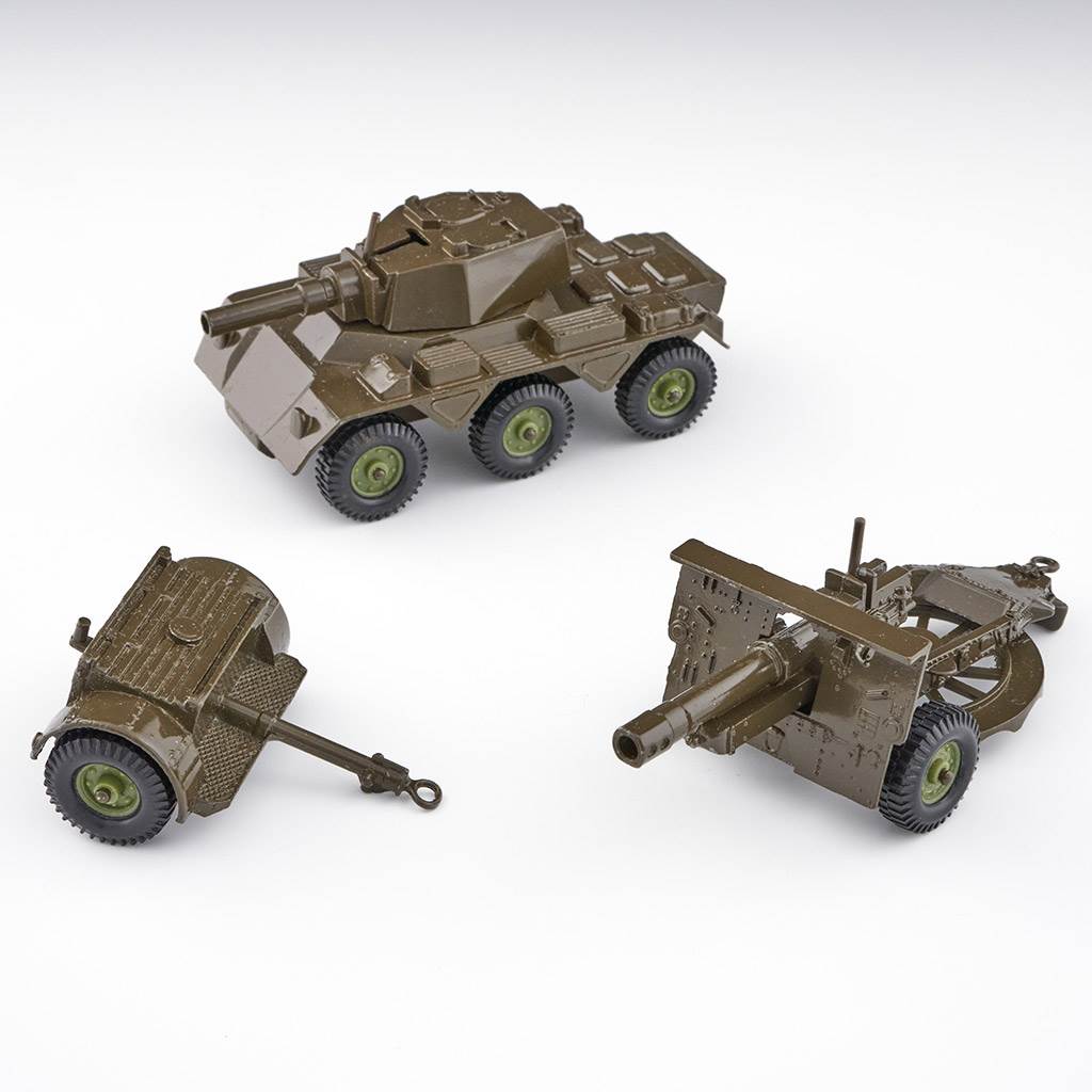 Crescent Toys Saladin Armoured Patrol Vehicle, Limber and Gun – boxed c1968