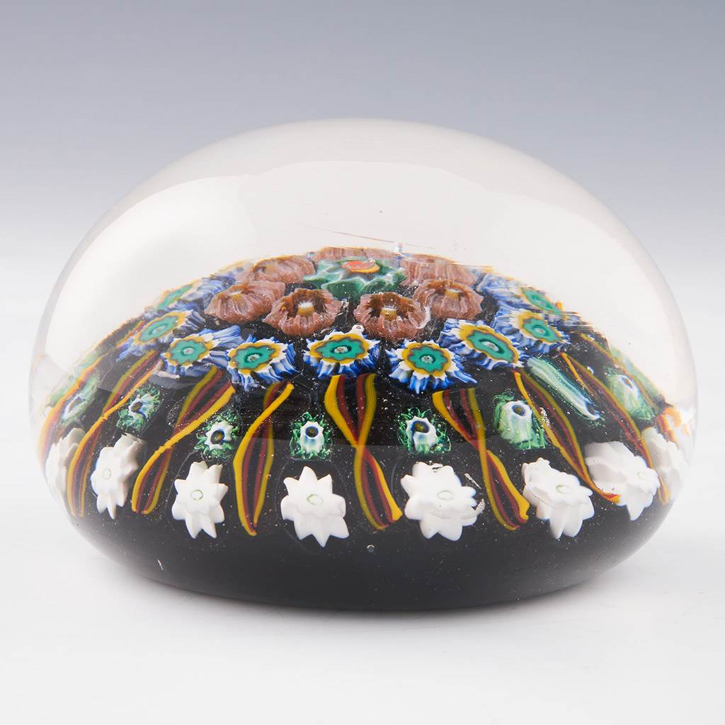 A Large Vasart Fourteen Radial Spoke Two Row Concentric Paperweight c1950s