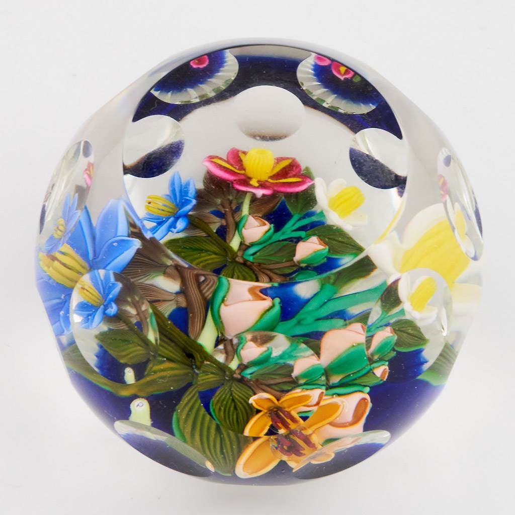 Perthshire Paperweight Lampwork Three Dimensional Bouquet 1993 G