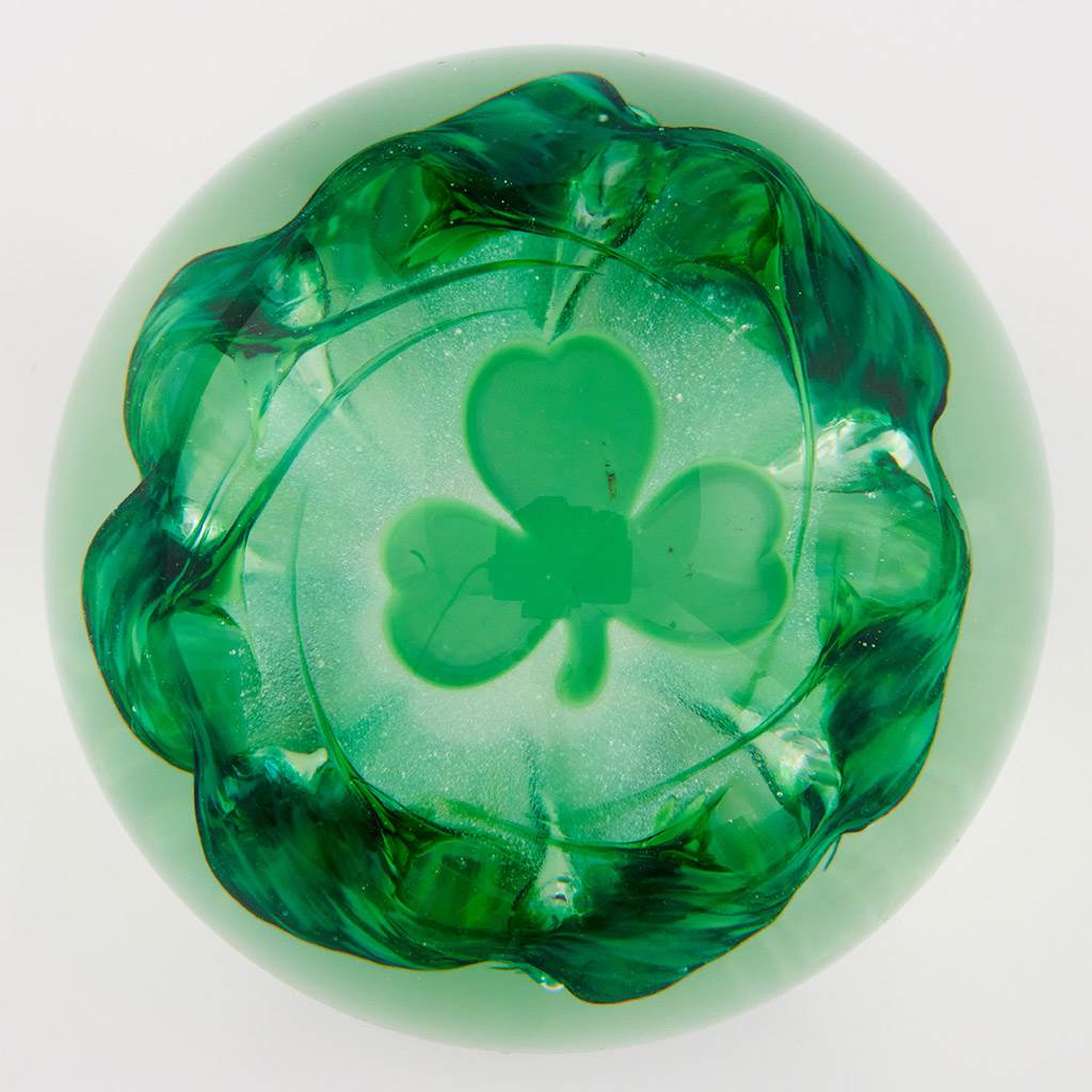 A Peter Holmes Selkirk Glass Clover Paperweight 2002