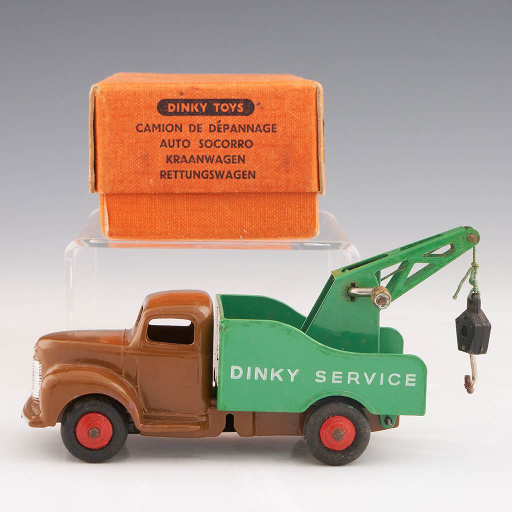 Dinky Toys 25X Commer “Dinky Service” Breakdown Truck