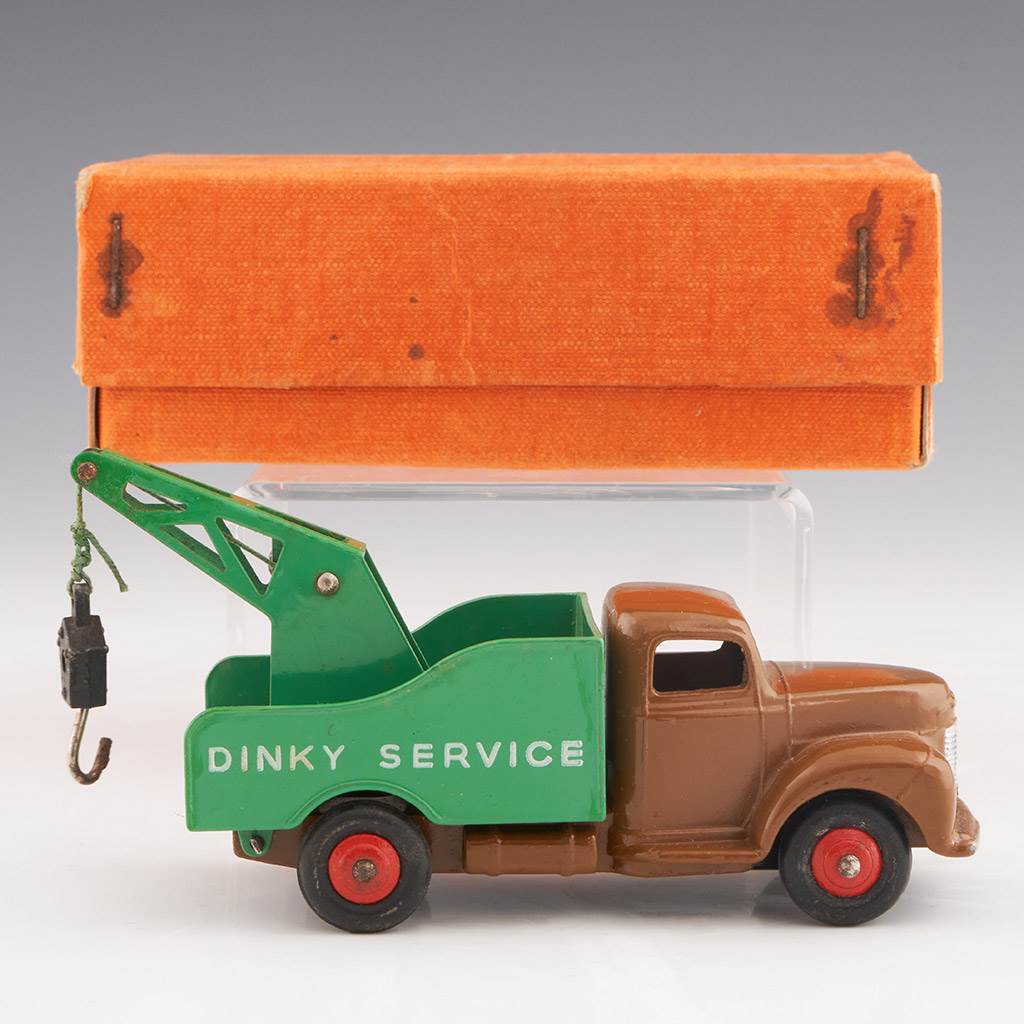 Dinky Toys 25X Commer “Dinky Service” Breakdown Truck