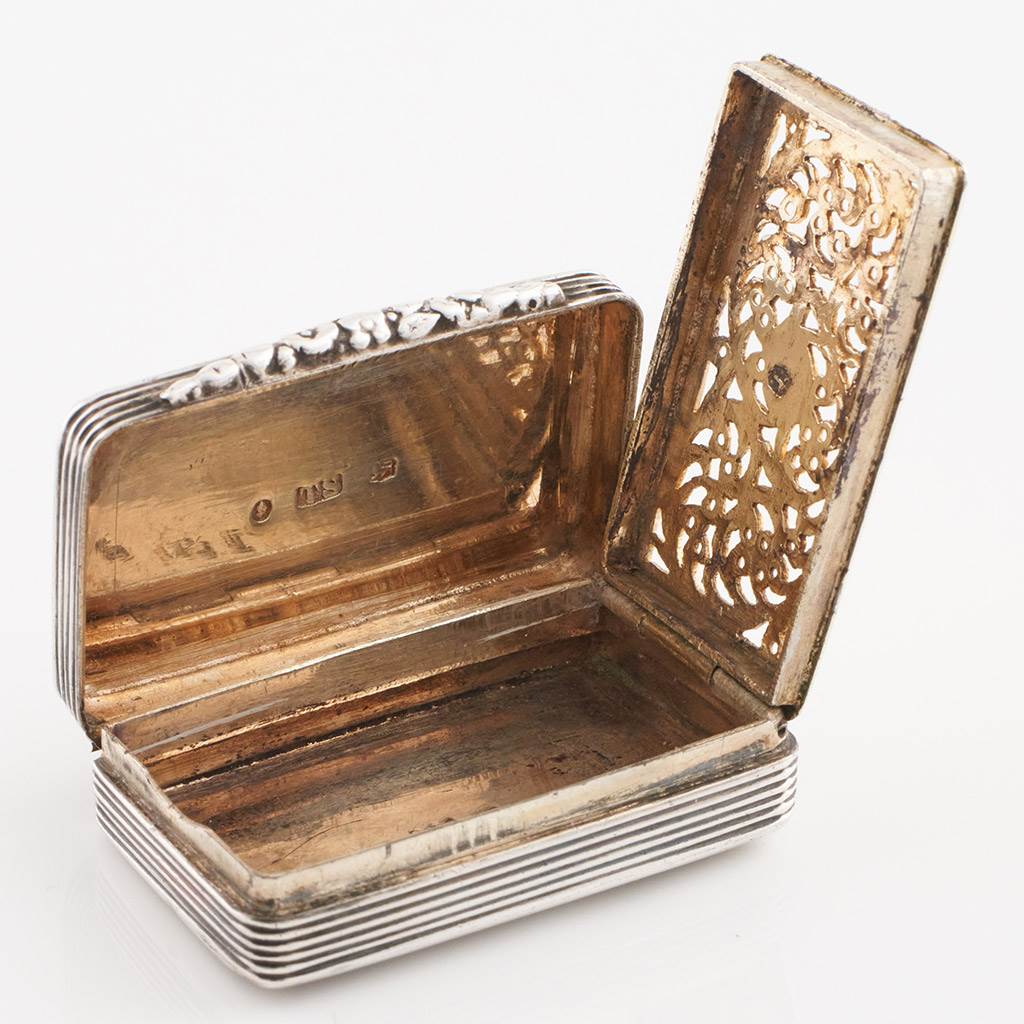 A Thomas Shaw Sterling Silver Vinaigrette Birmingham 1836