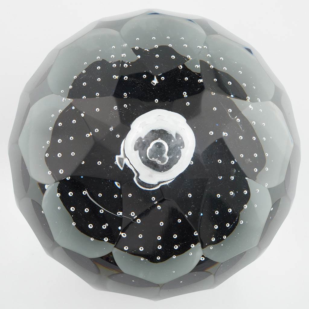 Caithness Paperweight Colin Terris Eighty Eight Facet Cut
