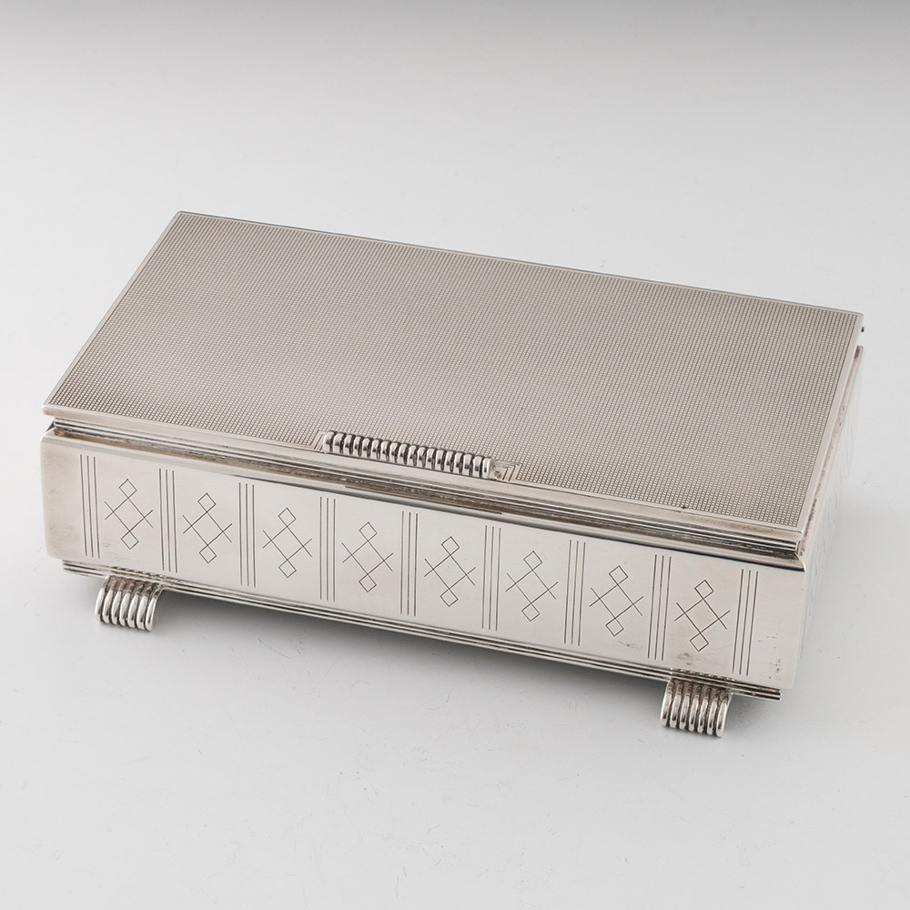 Deakin and Francis Silver Cigar Box Birmingham 1960