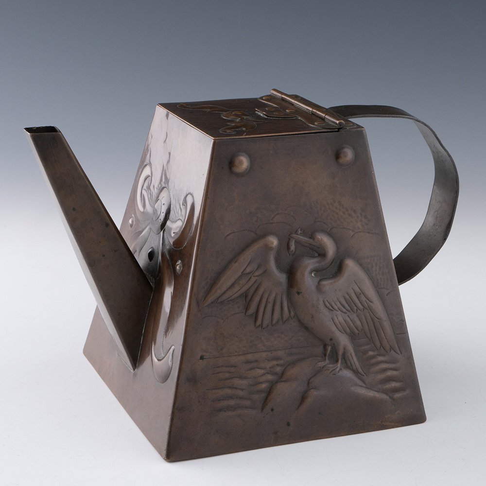 Signed Newlyn Copper Teapot – Arts and Crafts c1905